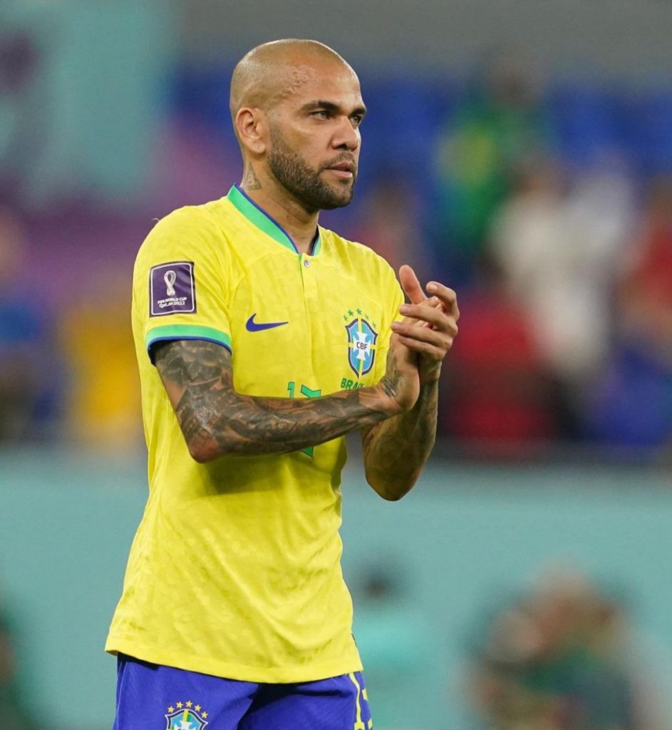 Portal Zap | #PortalZapNaCopa: Daniel Alves se torna o segundo jogador ...